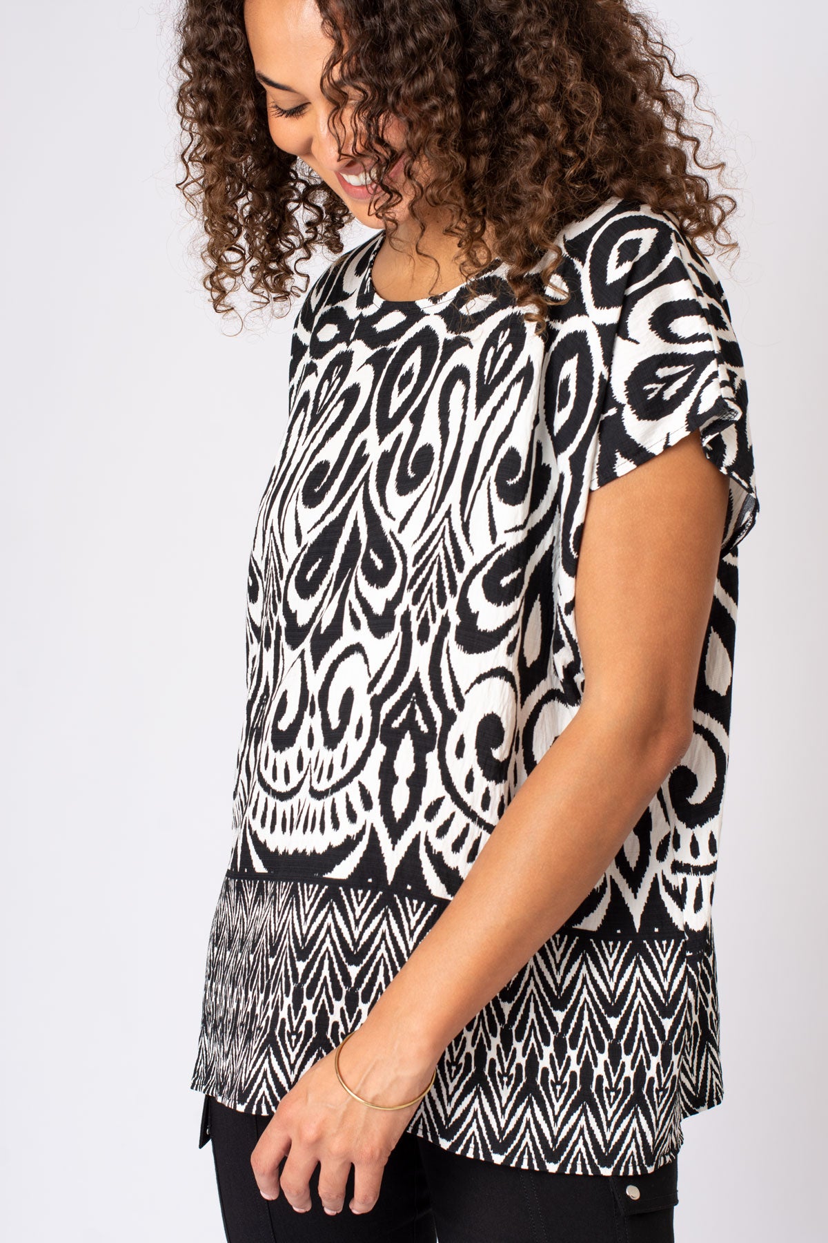 Border Print Oversize Top – The Stock Shop