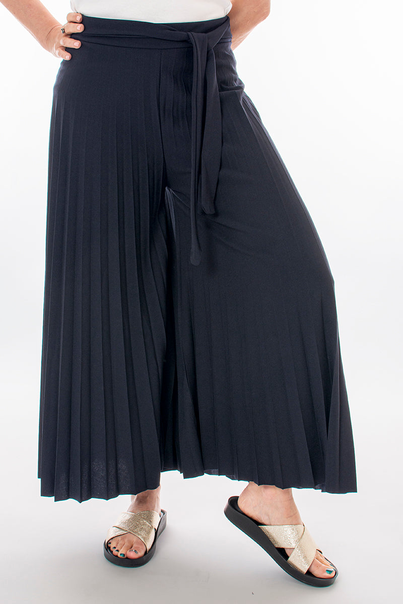 Trousers – The Stock Shop
